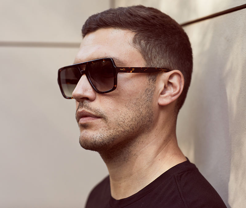 Alexis Amor Burt sunglasses in Amber Fleck